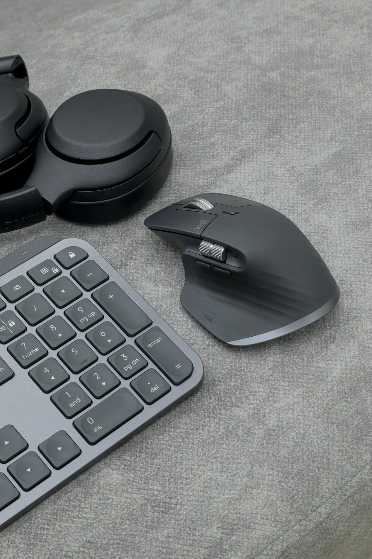 How To Clean A Mouse Pad: The Ultimate Guide | CJ&CO
