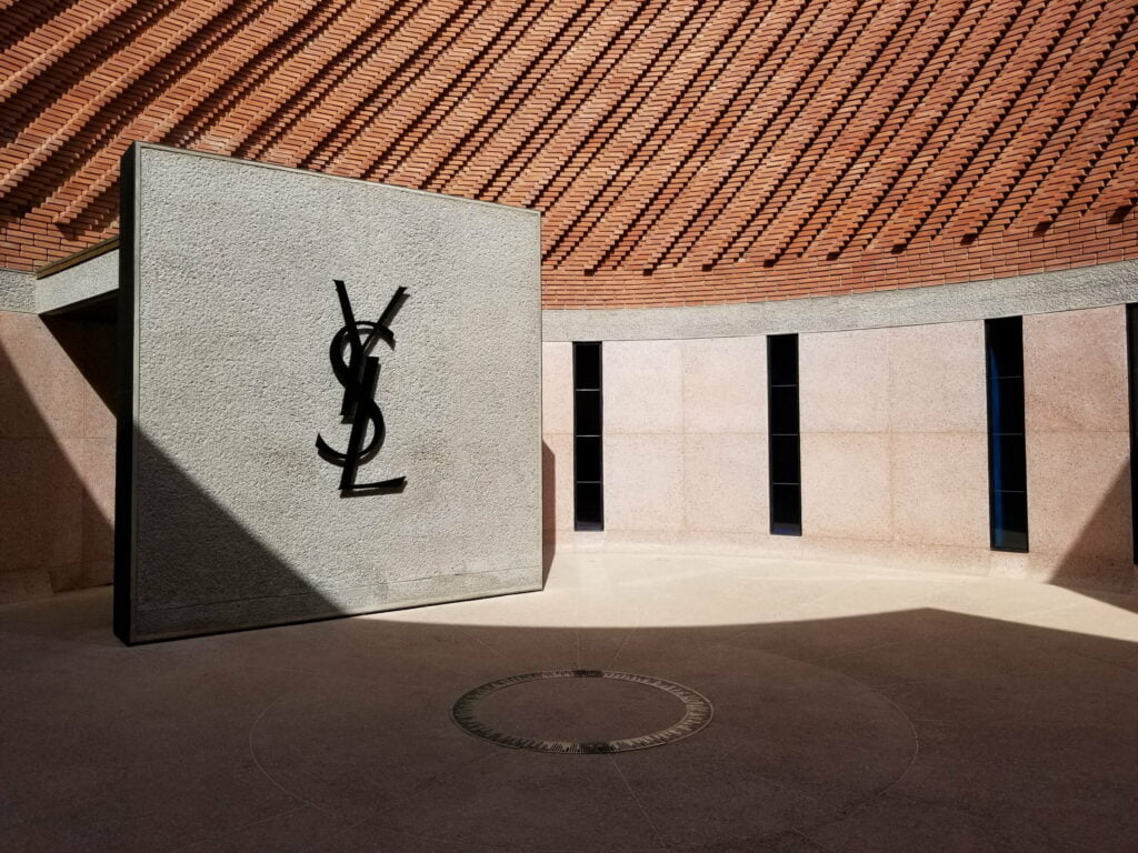 Does YSL Go On Sale CJ CO